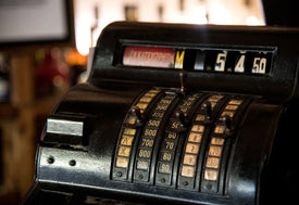 The "Brettos" Experience – Brettos Plaka